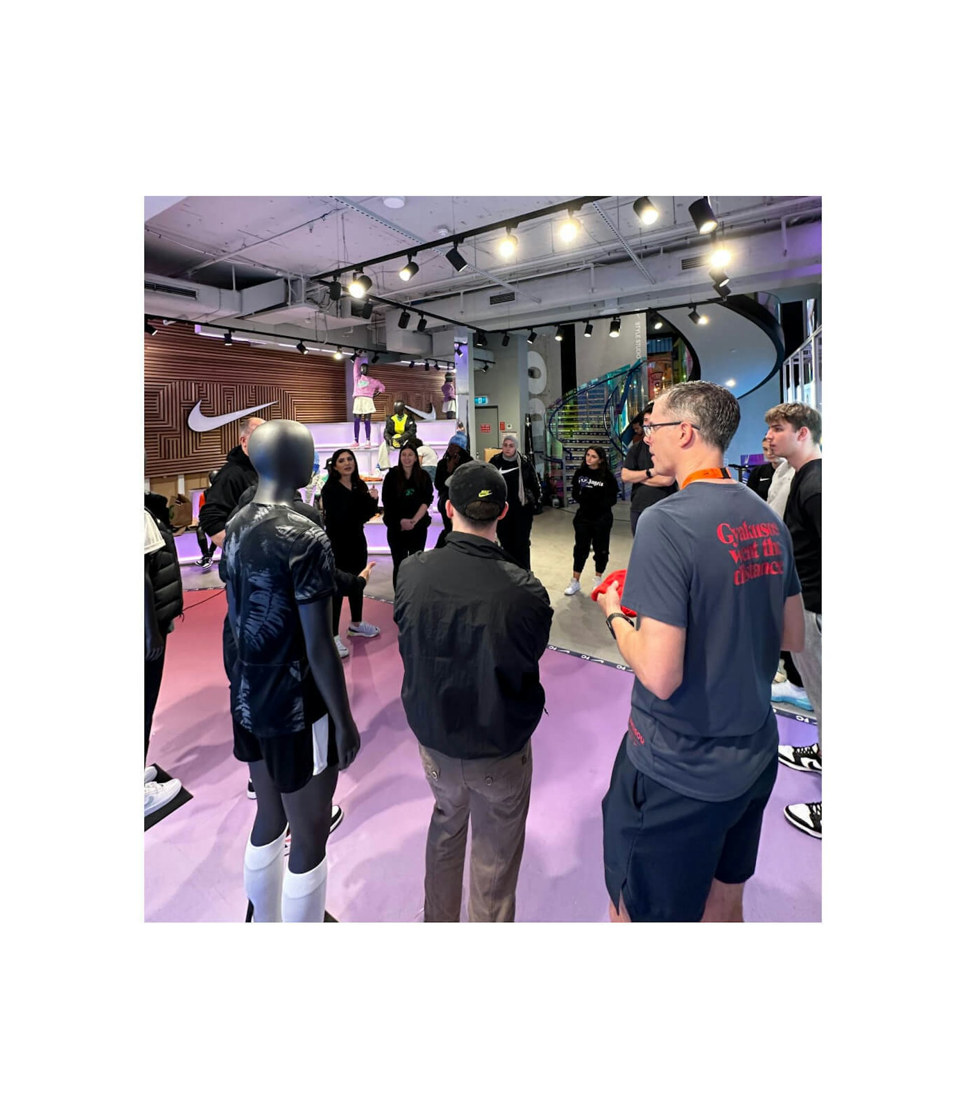 Nike Locker Room | Tundra